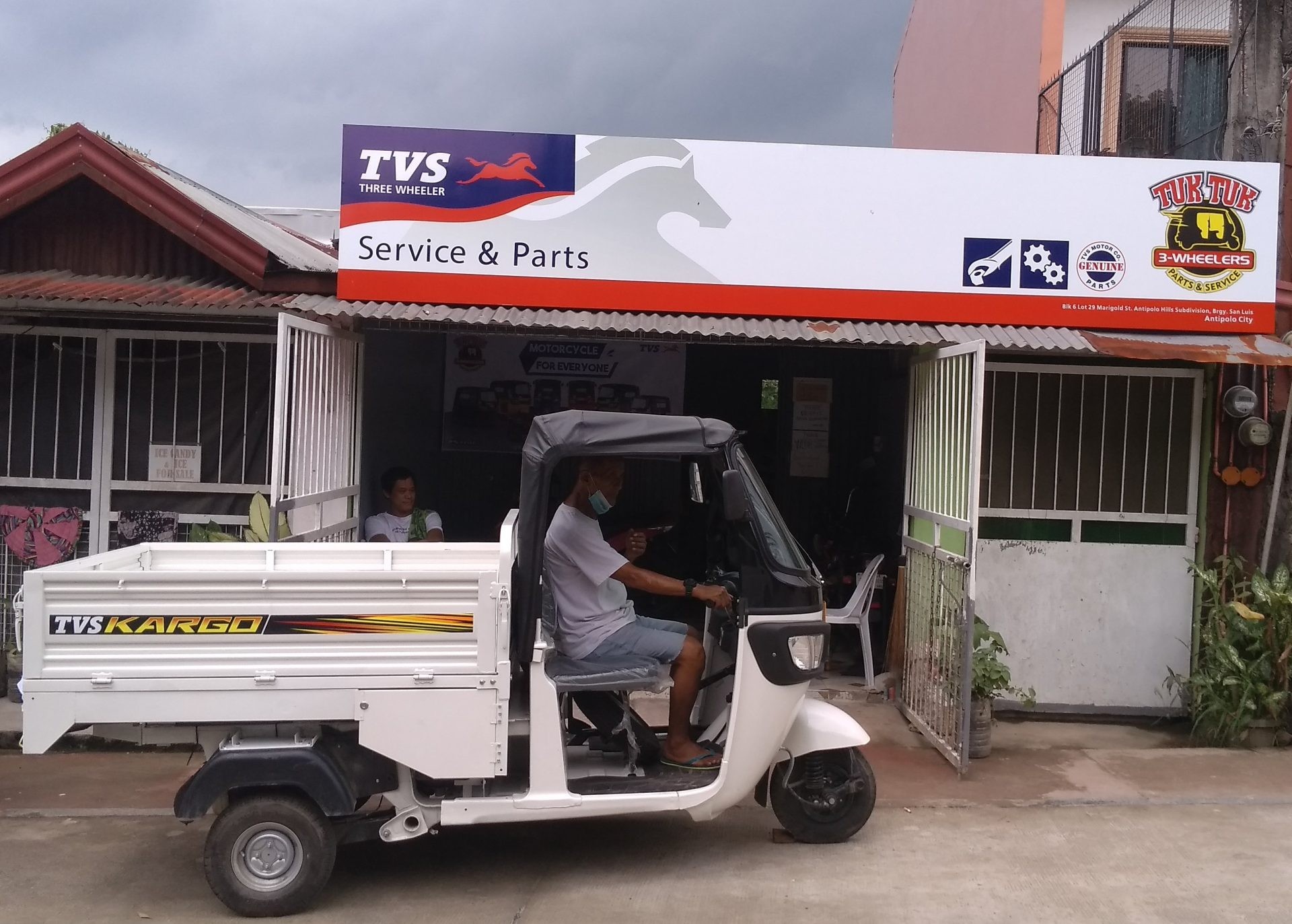 TVS Kargo Pickup (Open Tray) the Perfect Small Cargo Carrier | Tuk Tuk ...